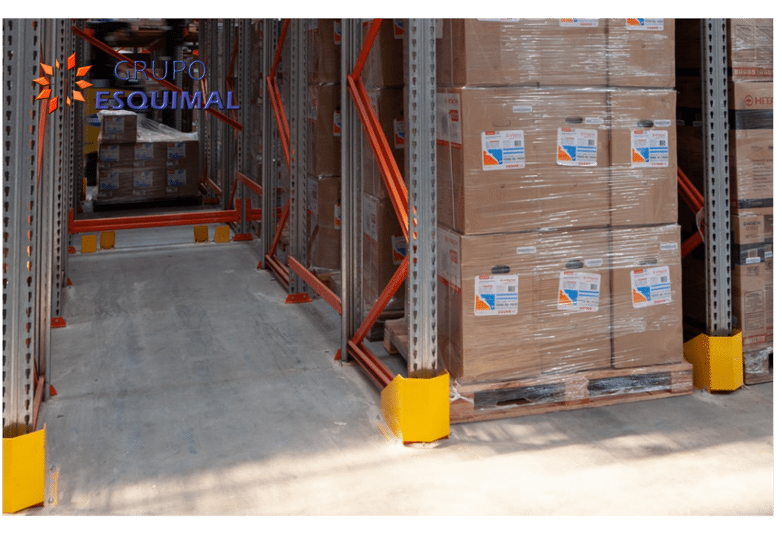 Racks Penetrables / Drive In – Grupo Esquimal